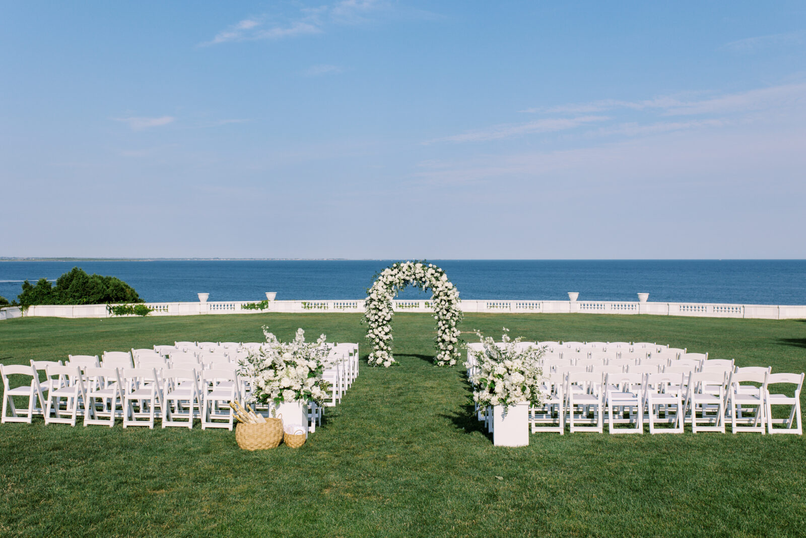 Rosecliff Mansion Wedding Venue Spotlight