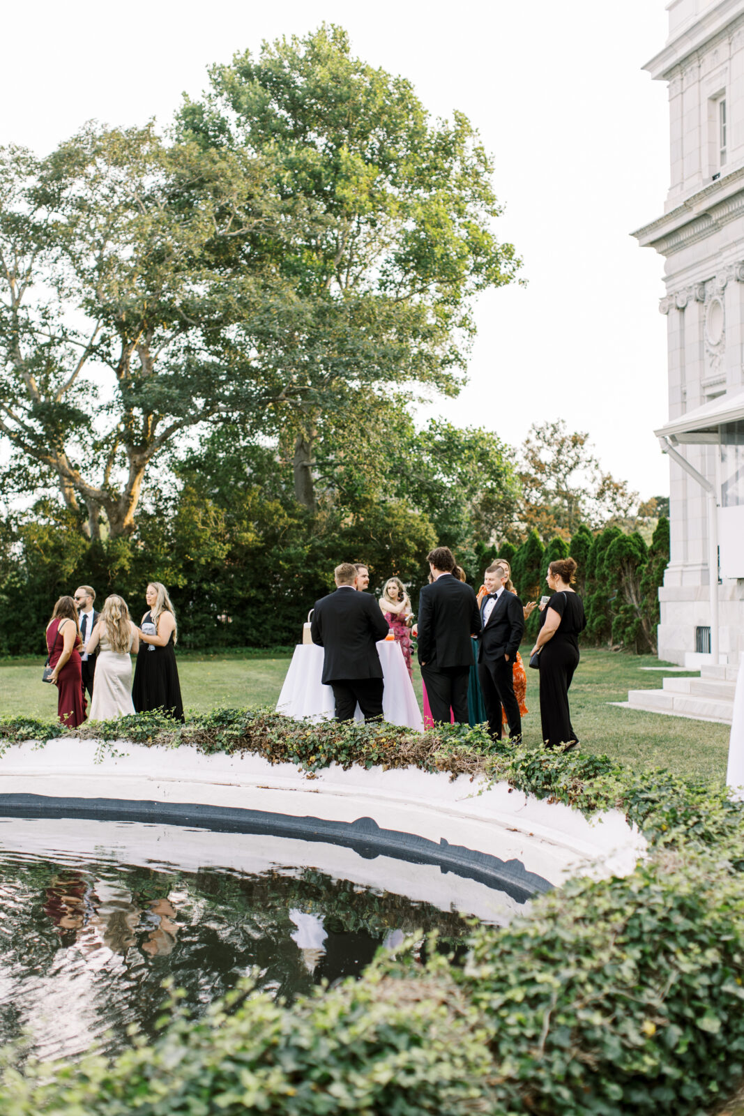 Rosecliff Mansion Wedding Venue Spotlight