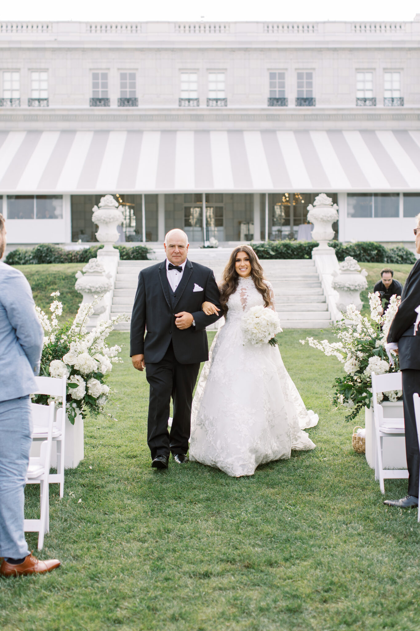 Rosecliff Mansion Wedding Venue Spotlight